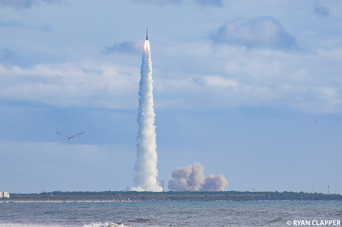 Delta 4 Medium Rocket Final Launch 8/22/19